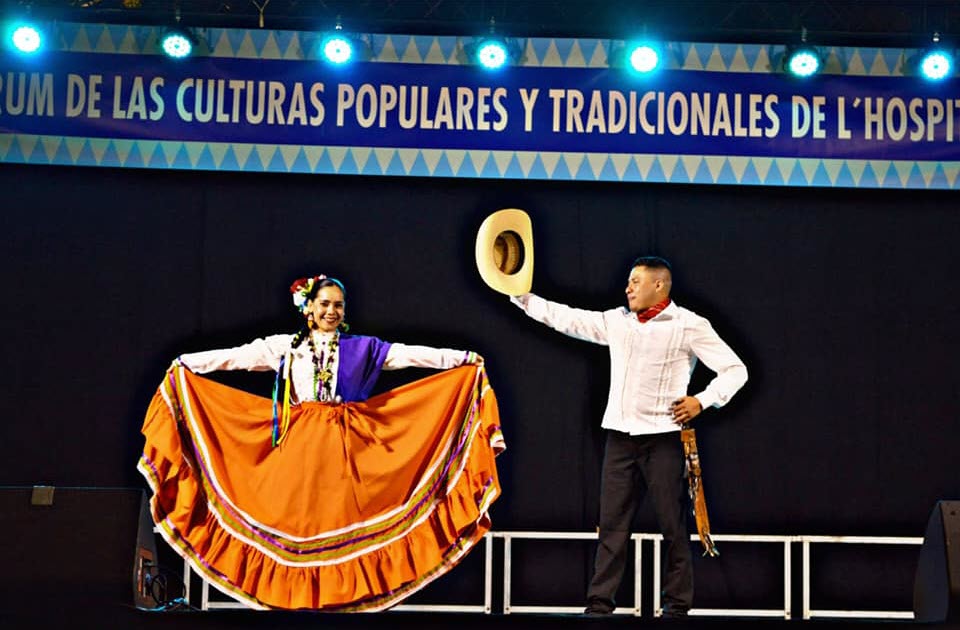 Vestuario criollo o colonial de la Villa de Camasca